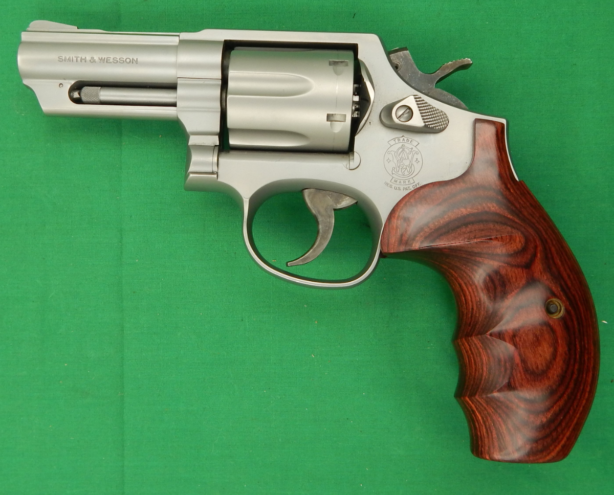 Smith & Wesson Model 65 3" Barrel, "Lady Smith" w/plastic Carrying case ...