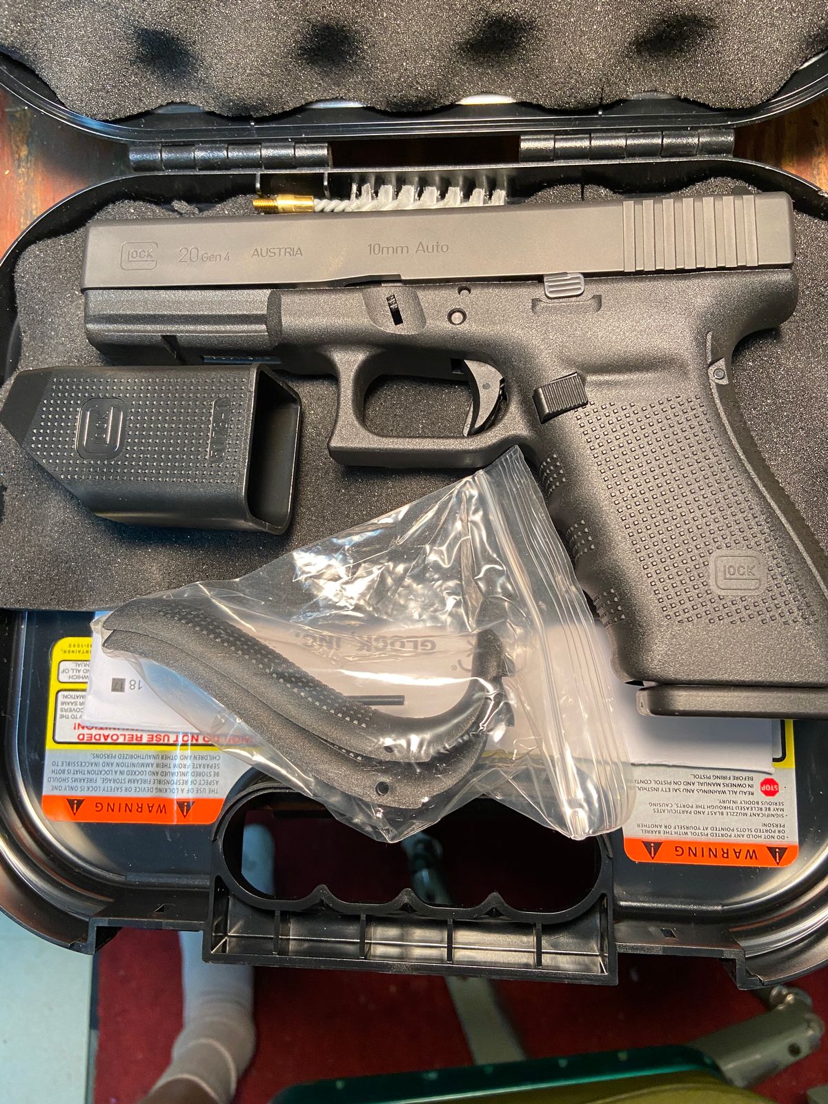 Glock model 20 4th gen 10mm 17246170 - GunAuction.com