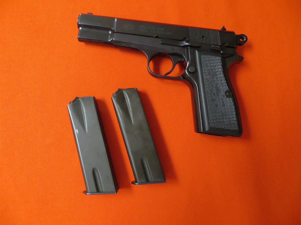 Hungary Hungarian Hi Power, Caliber 9mm 9mm Luger 17183499 - GunAuction.com