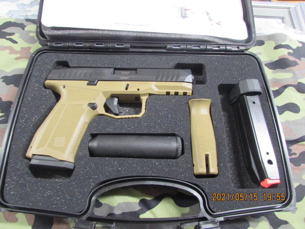 Pictures: Arex Delta FDE 9mm Optic ready NO RESERVE New in the box ...