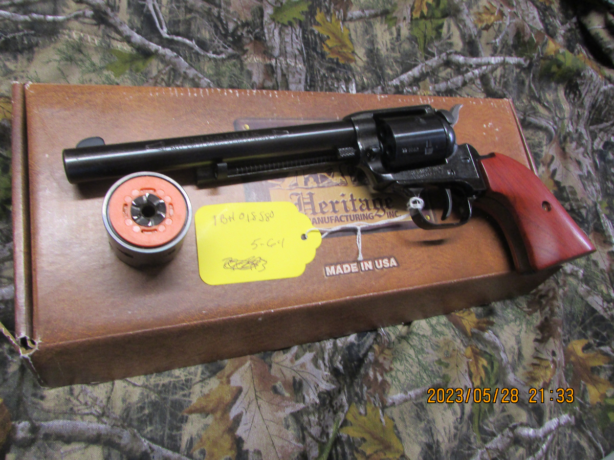 Heritage Rough Rider 22LR/22WMR excellent condition 2 cylinders ...