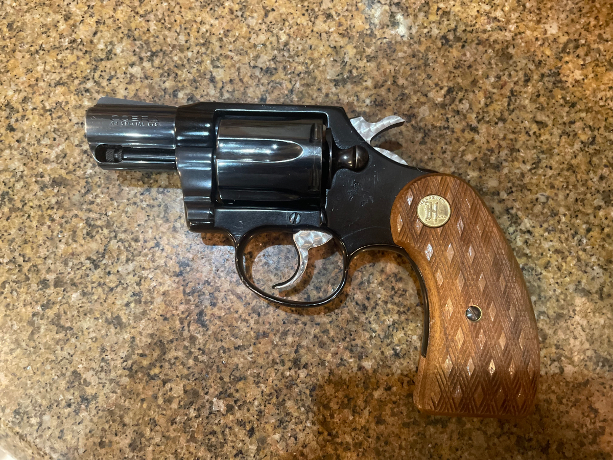 Colt blue 2 inch snub nose rev. .38 Special 17378939 - GunAuction.com