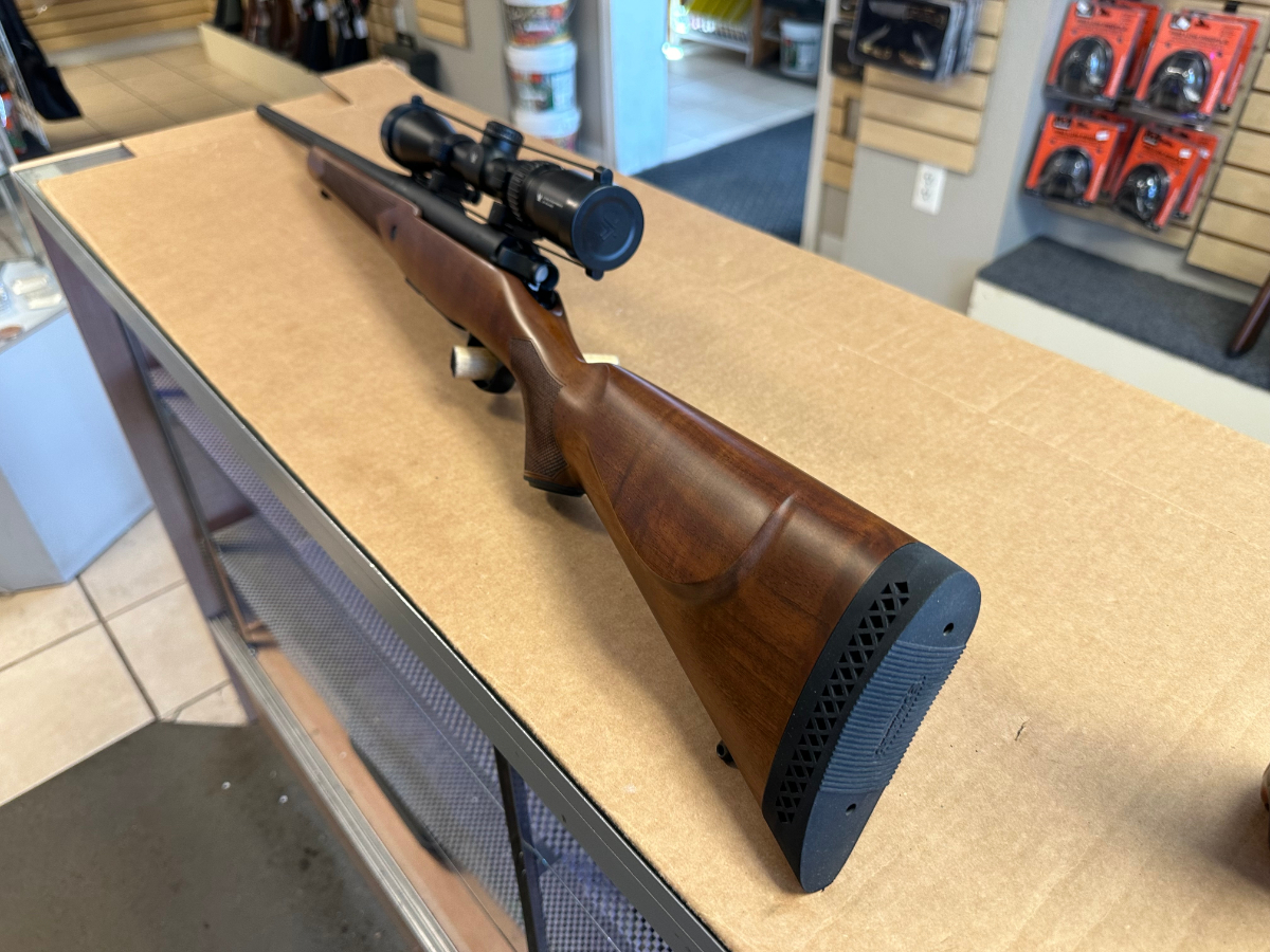 Mossberg MODEL PATRIOT BOLT ACTION RIFLE, DELUXE WOOD STOCK, 22 INCH ...