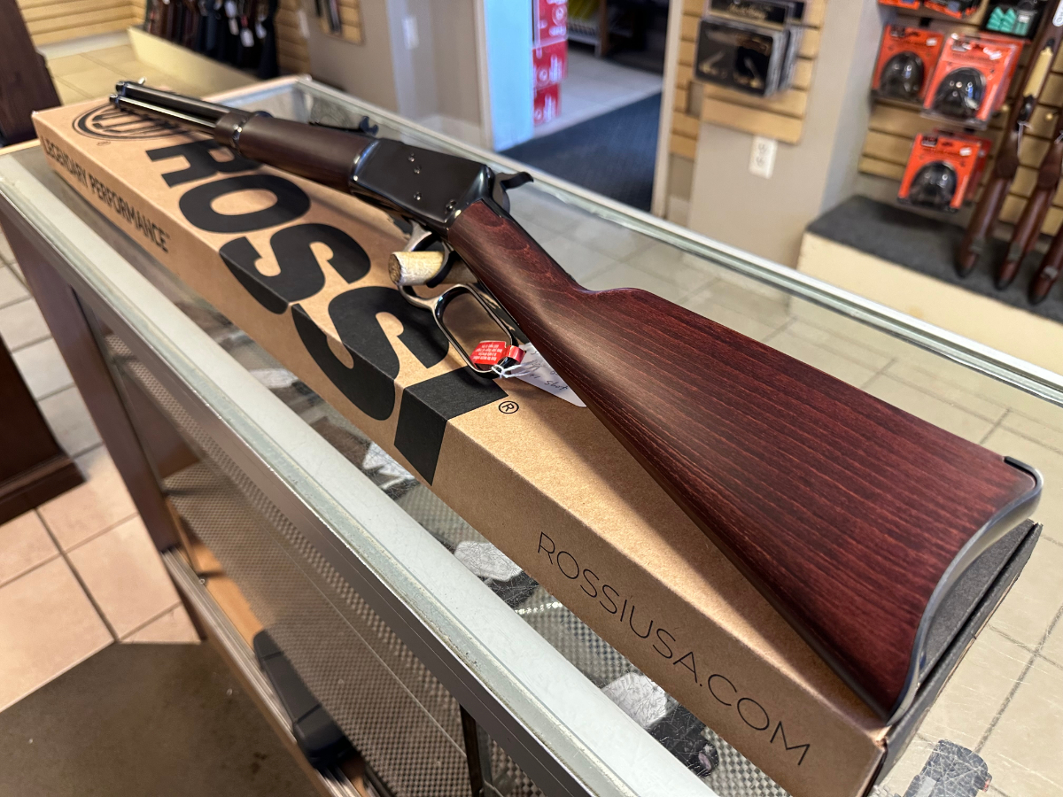 Rossi R92 Carbine 10+1, 20 Inch Polished Black Oxide Steel Barrel ...