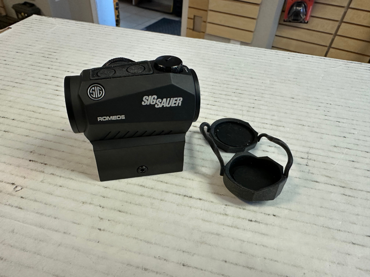 SIG SAUER ROMEO 5 RED DOT SIGHT WITH LENS COVERS IN EXCELLENT CONDITION ...