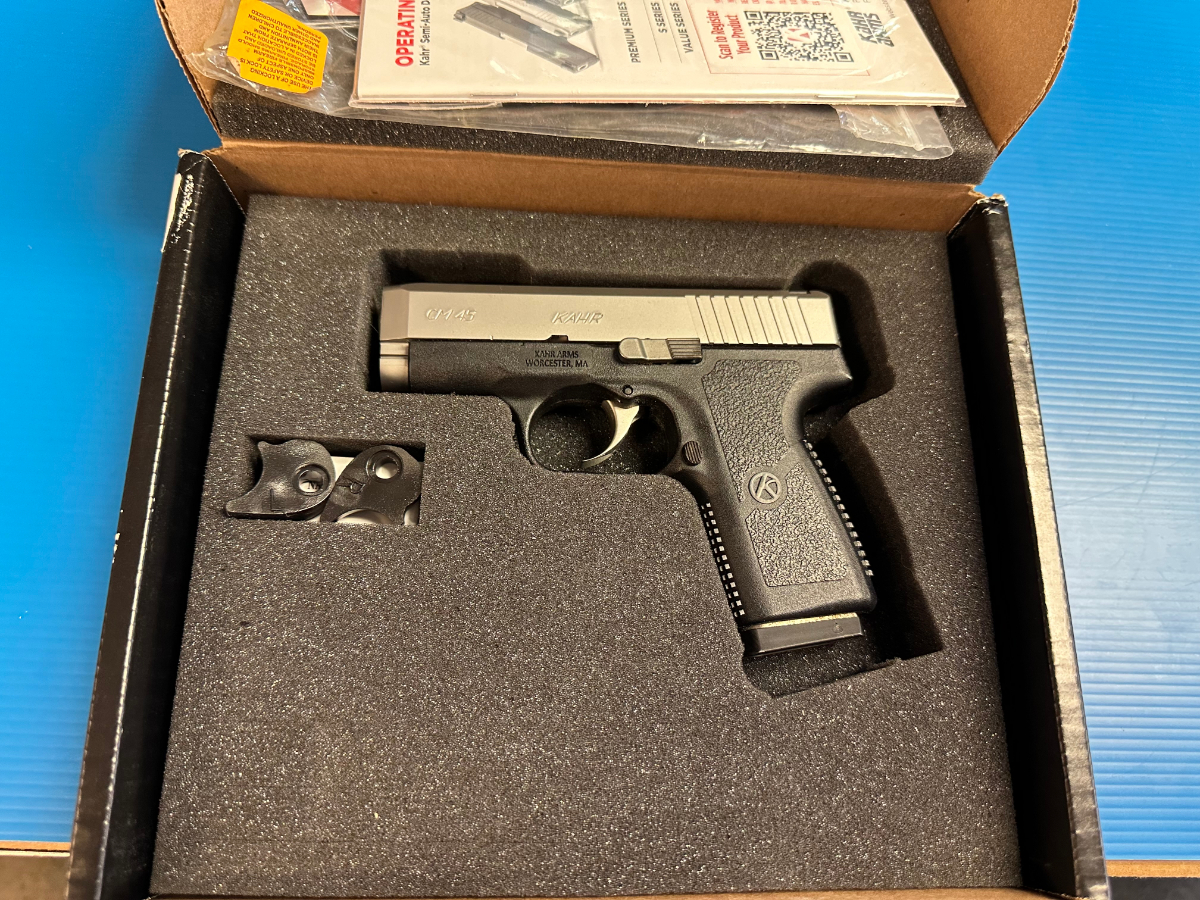 Kahr Arms MODEL CM45 SEMI-AUTO PISTOL 5+1 MAG 3.24 INCH BARREL STAINLESS FINISH EXCELLENT .45 ...