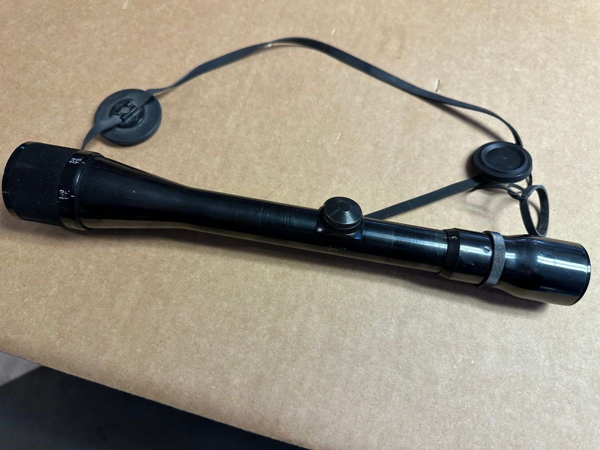 NICE USED WEAVER V9-A USA MADE RIFLE SCOPE WITH WEAVER LENS COVERS IN ...