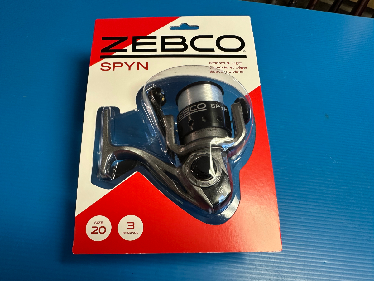 BRAND NEW IN CLAM PACK Zebco Spyn Spinning Reel SPYN20. CP3 Fishing 3 ...