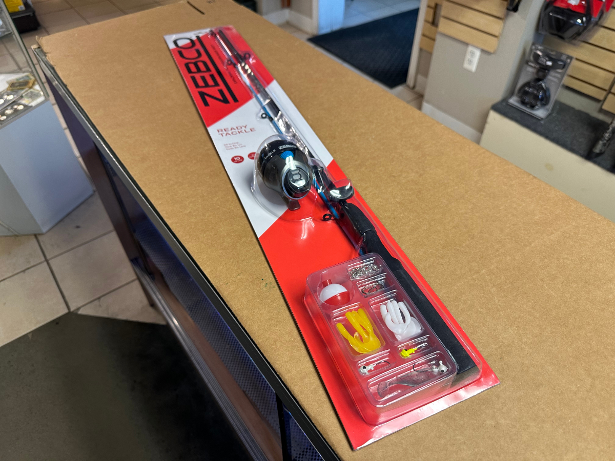 Zebco Ready Tackle Spincast Combo Rod & Reel with tackle kit, complete ...