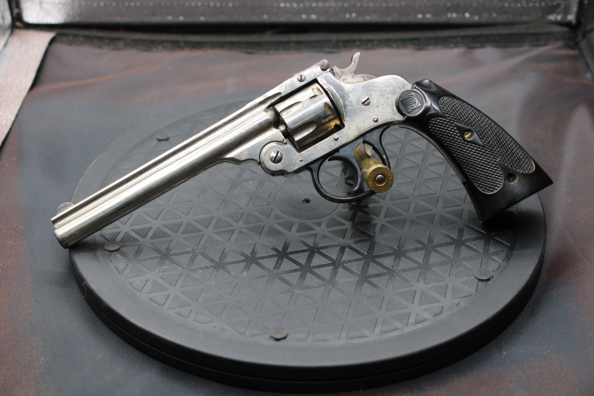 Harrington & Richardson H&R TOP BREAK .22 CAL REVOLVER. NICKLE PLATED ...