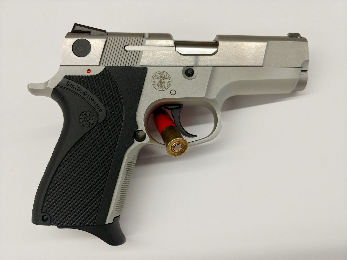 Smith & Wesson ULTRA S&W "Shorty Fourty", Serial Number #4 .40 S&W ...