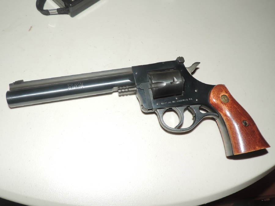 H&R 32 Mag R73 Model 6 Inch Barrel No Reserve For Sale at GunAuction ...