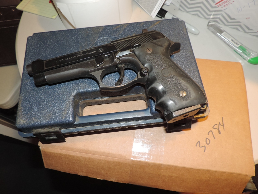Beretta 92d In 9mm With No Reserve 9mm Luger For Sale at GunAuction.com ...