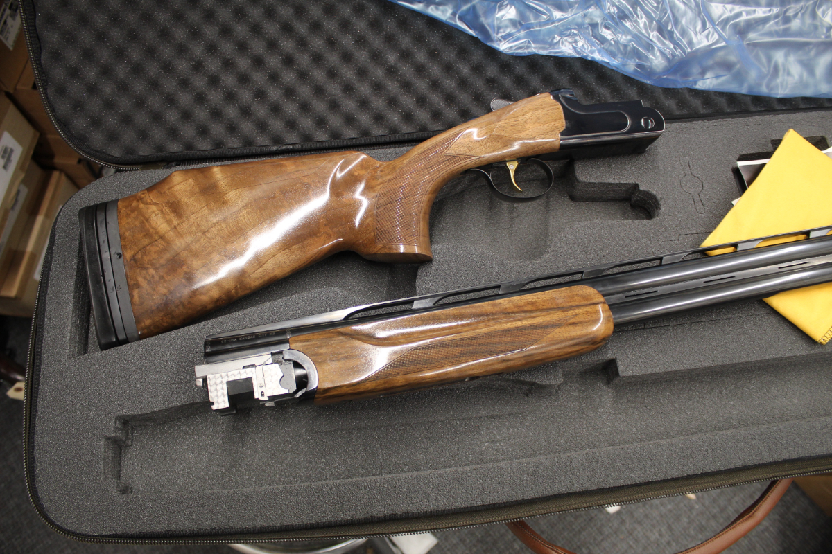 CZ C. Z. ALL AMERICAN SOUTH PAW 12 GAUGE SHOTGUN ADJUABLE STOCK AND PAD ...