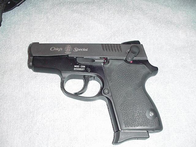 Smith & Wesson S&W Cs9 9mm And Holster For Sale at GunAuction.com - 9331991